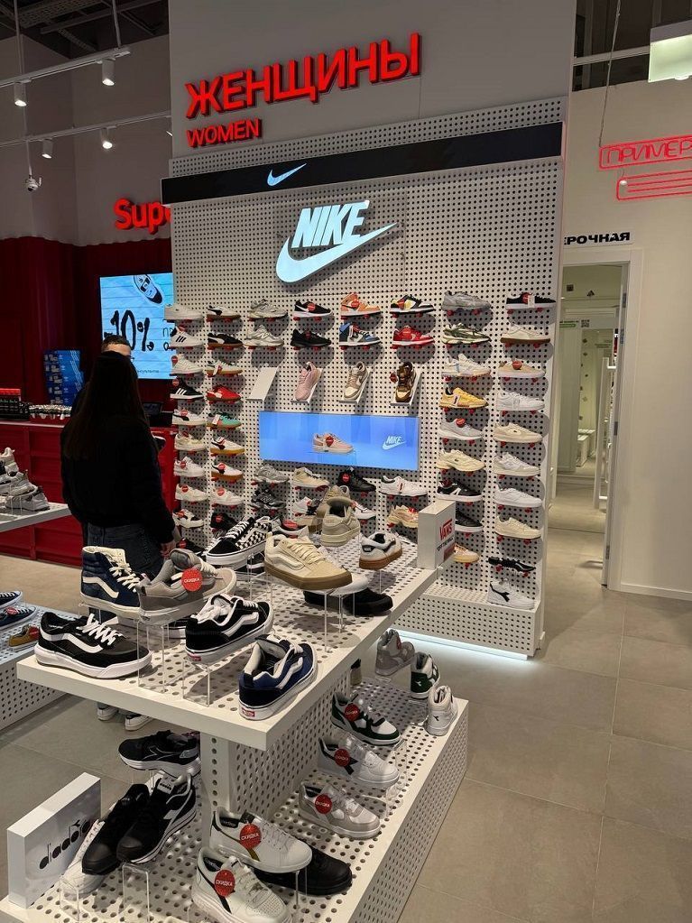 The fifth SuperStep store opened in St. Petersburg