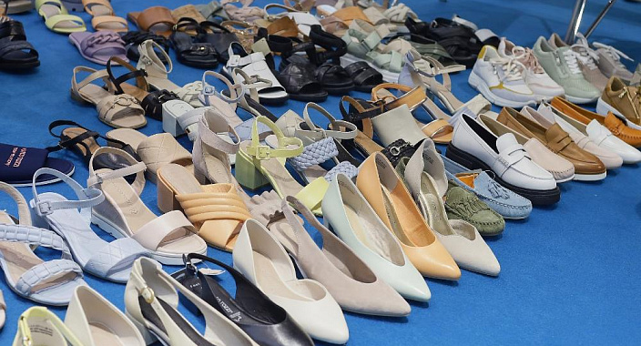 Shoes Report - the business magazine of the shoe market - shoes as a ...